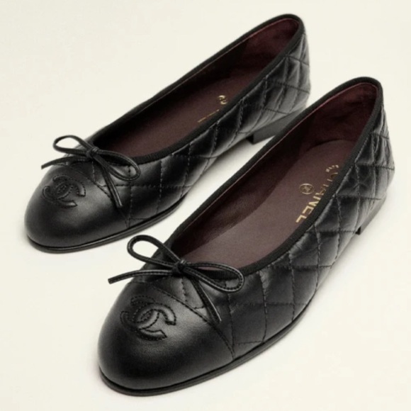 CHANEL | Shoes | Chanel Black Quilted Ballet Flats | Poshmark